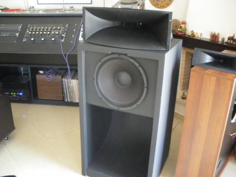 JBL 4530... AFTER THE REBUILD ! | AVsite