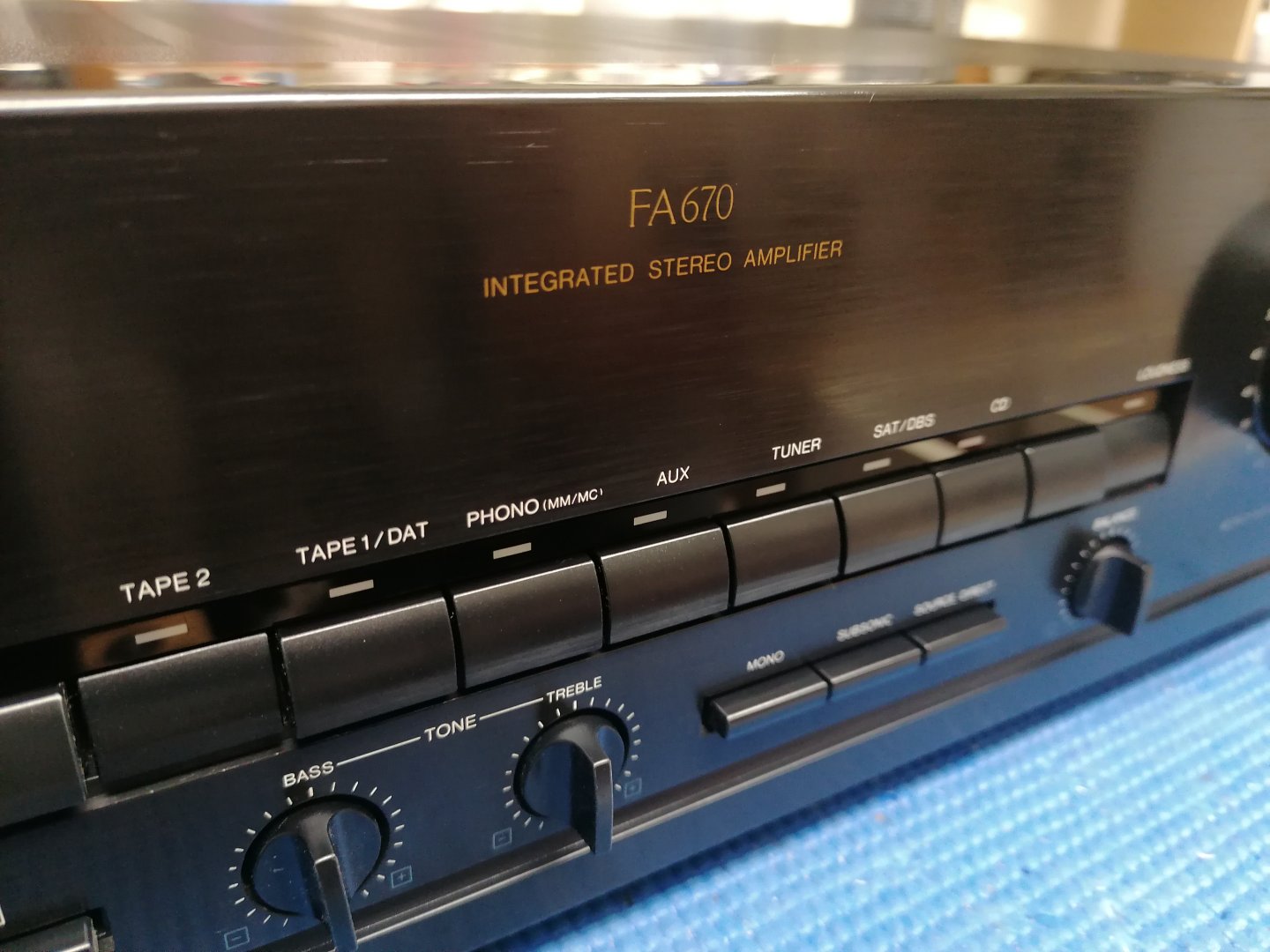 Ολοκληρωμένος ενισχυτής Philips FA-670 | AVsite