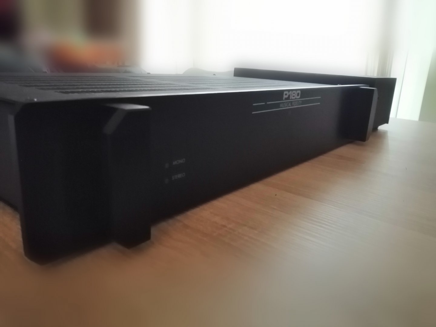 Musical fidelity P180 power amplifier | AVsite